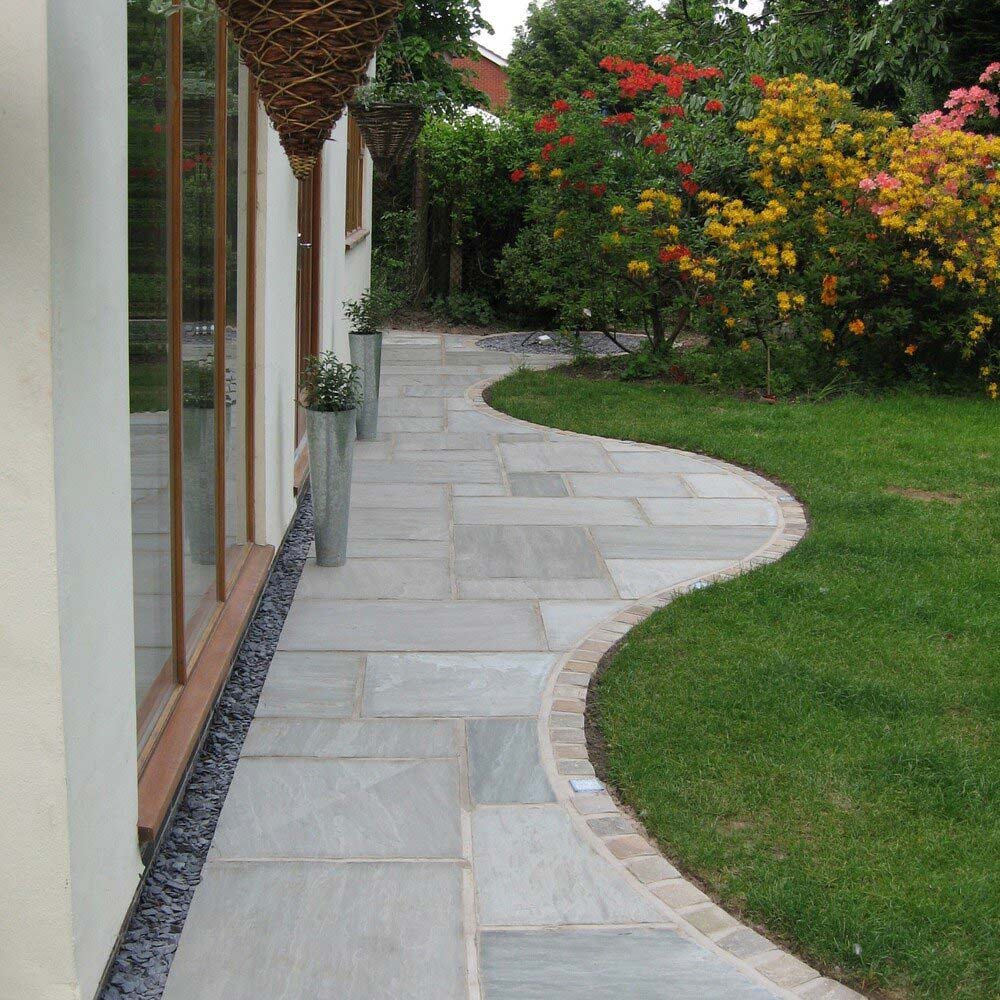 Raj Green Sandstone Cobbles - Paving - Mick George