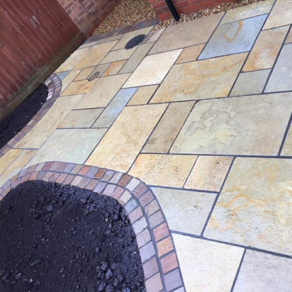 Yellow Limestone - Paving Slabs - Mick George