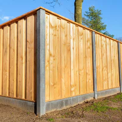 Waney Edge Timber - Landscaping - Mick George