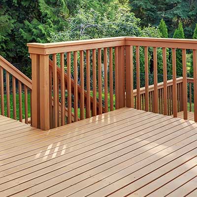 Decking Handrails - Landscaping - Mick George