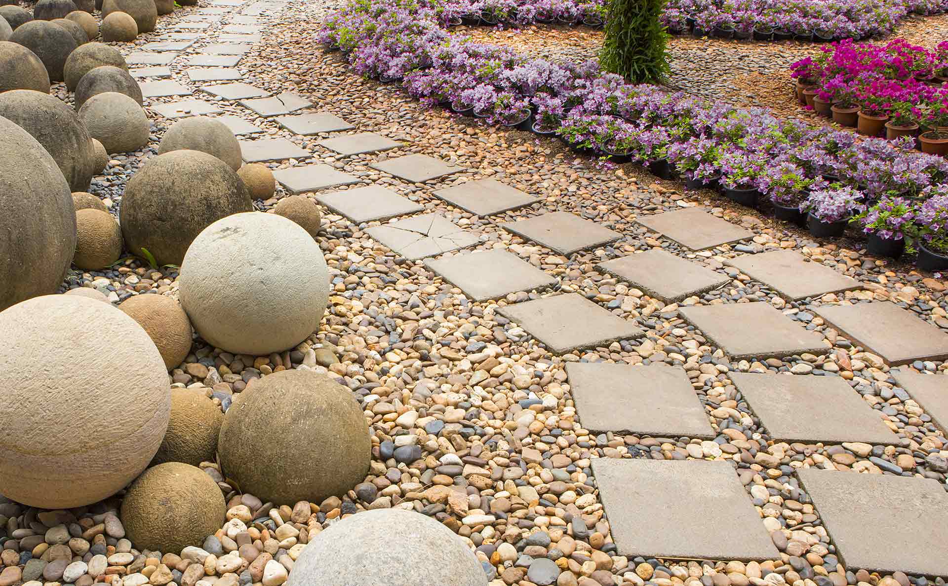 Garden Pebbles - Bulk Bags - Mick George